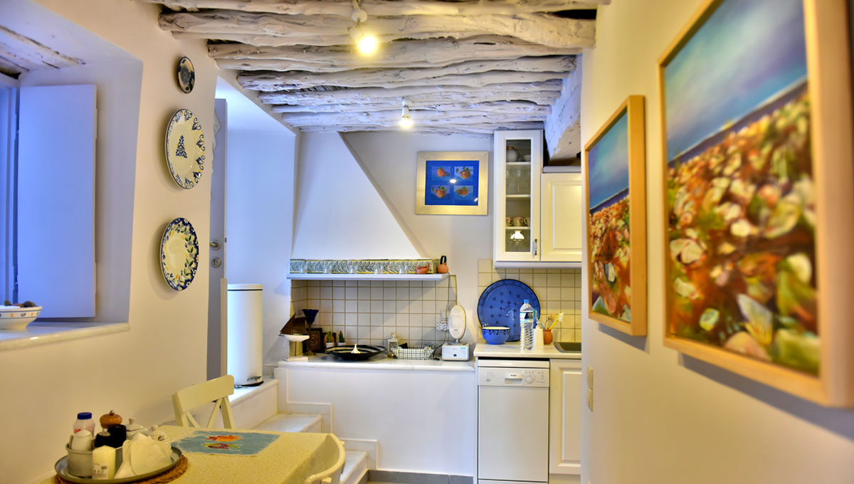Helena's House - Hydra Houses